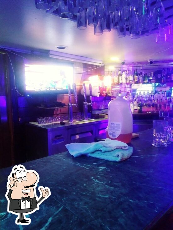 Foxxy's Bikini Sport Bar and Grill, Houston - Restaurant menu, prices ...