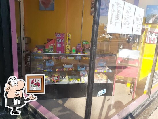 Marie's Snack Shack, St. Louis - Restaurant menu, prices and reviews