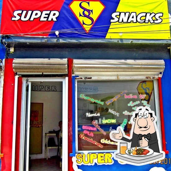 Menu at Super Snacks, Reynosa