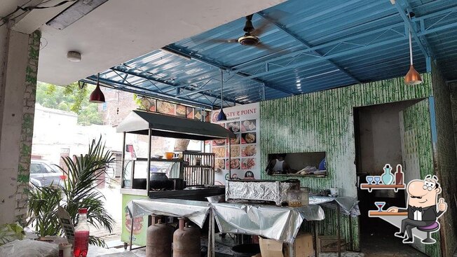 Hot chilli Tasty Point - Restaurant menu, prices and reviews