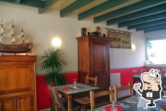 Menu at L'Abordage pizzeria, Caudan