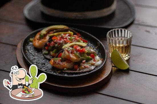 Catrín pub & bar, Merida, Calle 47 463B - Restaurant menu and reviews