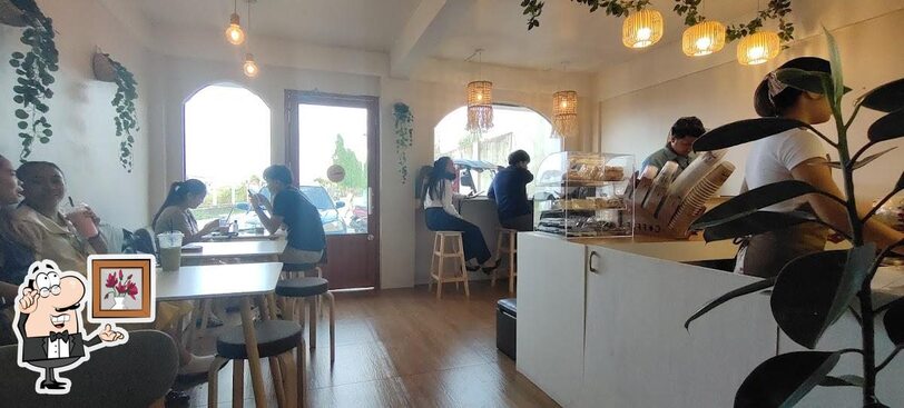 Bukluran Cafe, Dasmariñas - Restaurant reviews