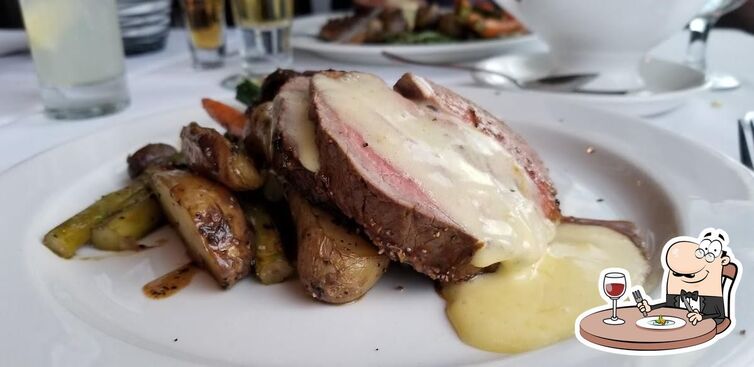 La Ronde Revolving Restaurant in Edmonton - Restaurant menu and reviews