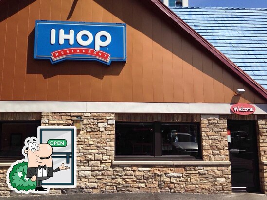 Menu at IHOP restaurant, Chicago, N Halsted St