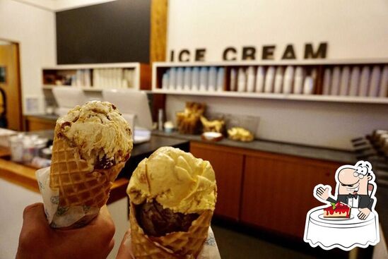 Molly Moon's Ice Cream in Bellevue - Restaurant menu and reviews