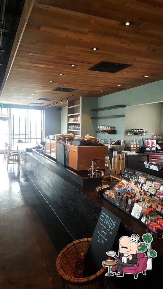 Starbucks, 840 E Eau Gallie Blvd in Melbourne - Restaurant menu and reviews