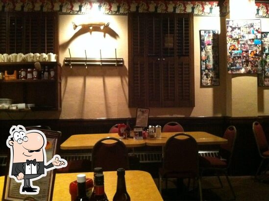 Phil's Inn Restaurant, Port Clinton - Restaurant menu, prices and reviews