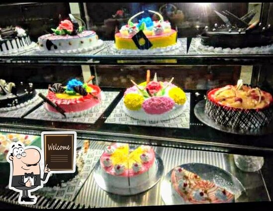Menu at Happy Cakes, India, 5PP4+G9P