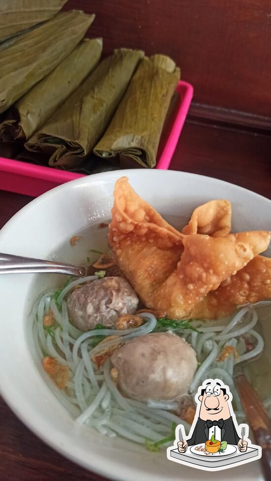 Bakso Solo Pak Dji Cab. Pasar Comboran restaurant, Malang - Restaurant ...
