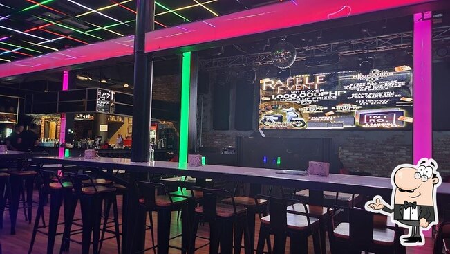 INTRO LOUNGE BAR & RESTAURANT, Manila - Restaurant menu, prices and reviews