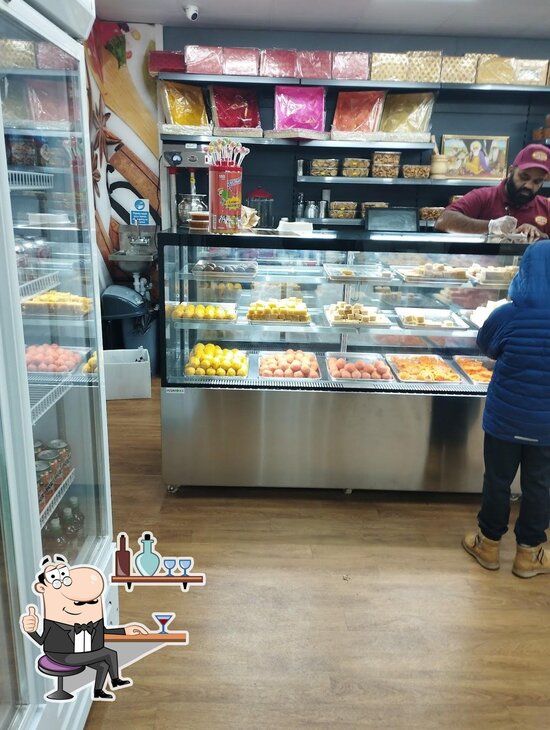 DOABA SWEET SHOP (DOABE WALE VEGITARIAN RESTAURANT), Newcastle upon ...