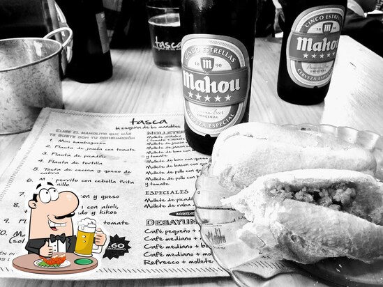 Menu at Los Manolitos pub & bar, Gijón