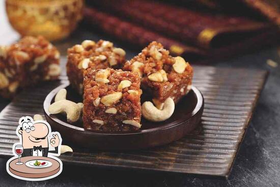 Menu at Om Sweets & Snacks, Gurugram, M3M Cosmopolitan Mall