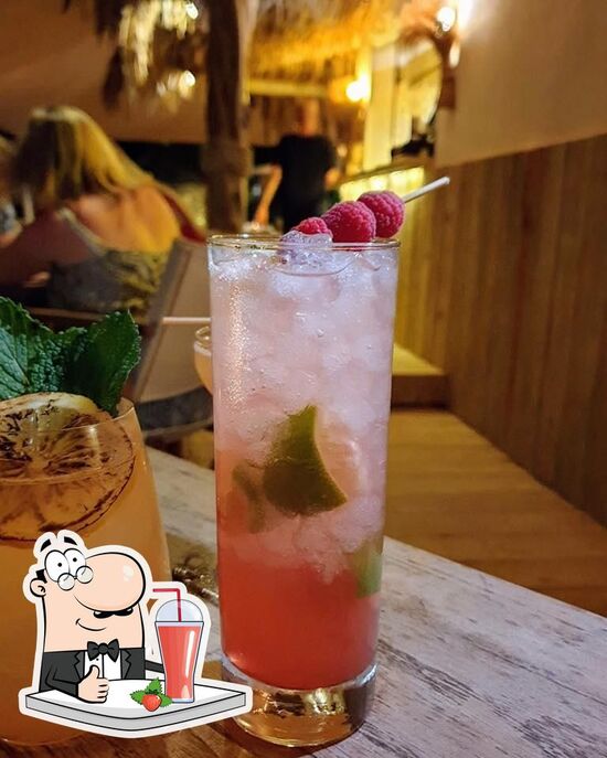 Babylon Beach Bar in Santa Eulària des Riu - Restaurant menu and reviews