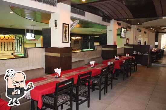 Glassy Junction Bar, Jalandhar, 924 G T Road - Restaurant menu and reviews