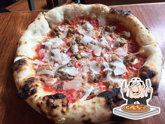 Gino's Brick Oven Pizza pizzeria, Taguig, 11th Avenue Serendra Piazza ...