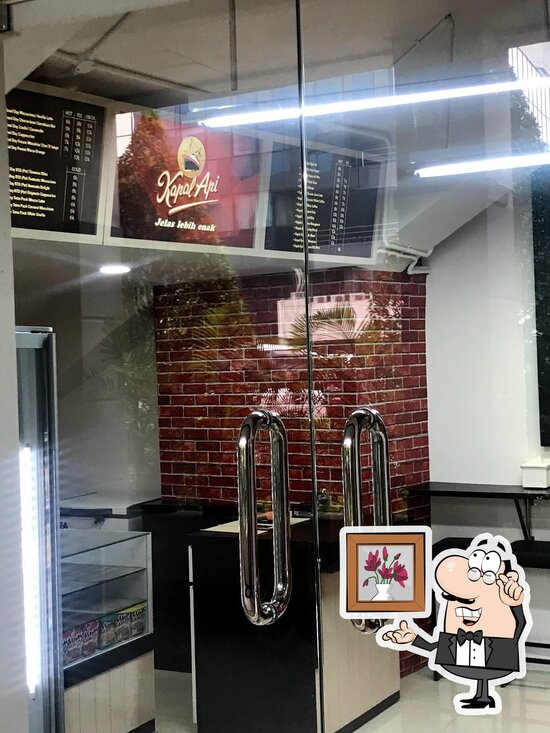 Kapal Api Coffee Corner - MNC Plaza, Central Jakarta - Restaurant menu ...