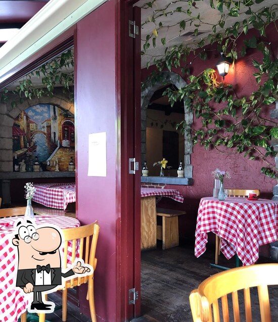 Marinara Restaurant in Hawthorne - Restaurant menu and reviews