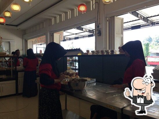 New Roti Maros Sanggalea, Taroada - Restaurant menu, prices and reviews