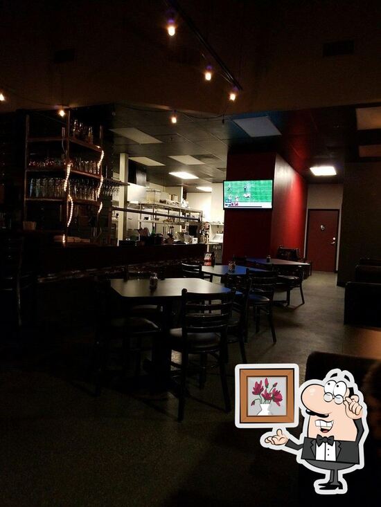 Crave Grille, Vancouver - Restaurant menu, prices and reviews