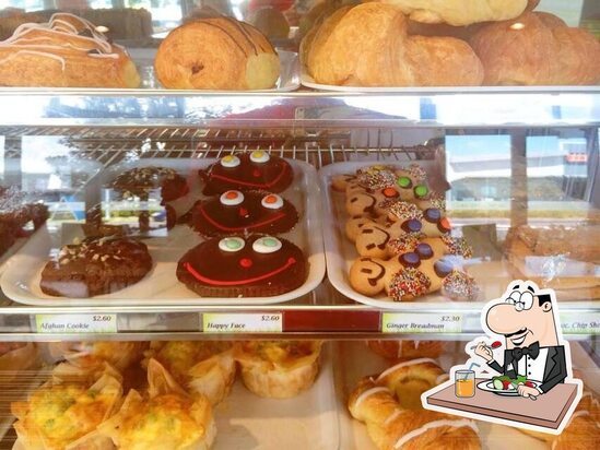 Menu at Hollywood Bakery and Espresso, Auckland, 65 Lunn Ave