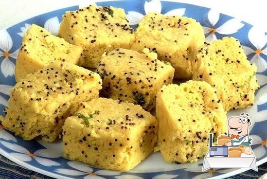 Surti Khaman, Surat, 6RFM+V7V - Restaurant reviews