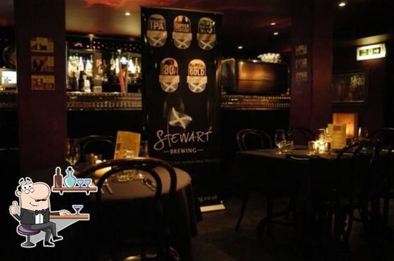 Ryan's Bar, 2-4 Hope St in Edinburgh - Restaurant menu and reviews