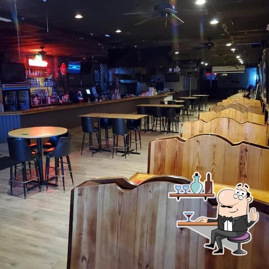 South Turn Lounge & Restaurant, Daytona Beach - Restaurant menu, prices ...