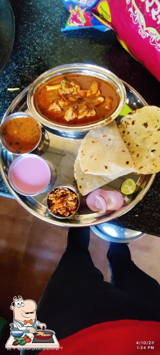 AMANTRAN HOTEL, Ganpati Pule - Restaurant menu, prices and reviews