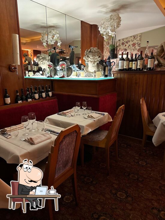Maître Pierre, Paris - Restaurant menu, prices and reviews