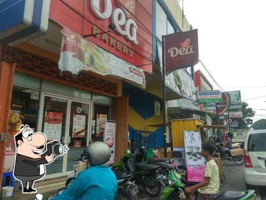 Menu at Dea Bakery Pandaan, Petungasri