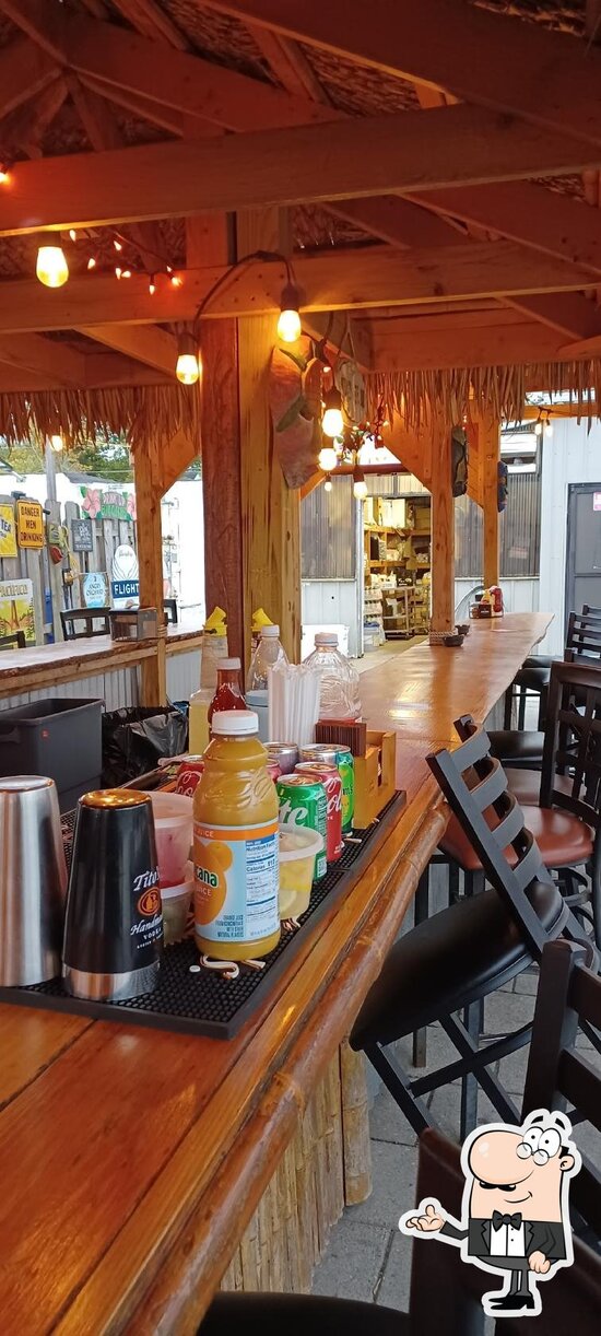 Uncle Ricky's Outdoor Bar, Vineland - Restaurant menu, prices and reviews