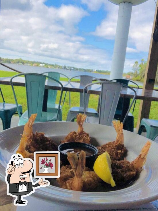 Menu at Waterfront Social pub & bar, Crystal River