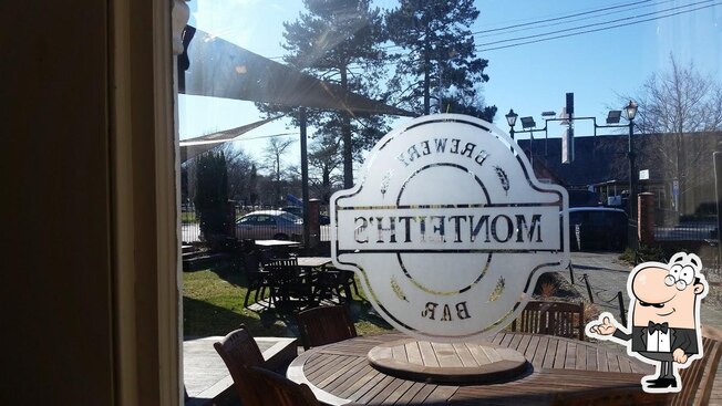 Monteiths Brew Bar Alexandra, Alexandra - Restaurant menu, prices and ...