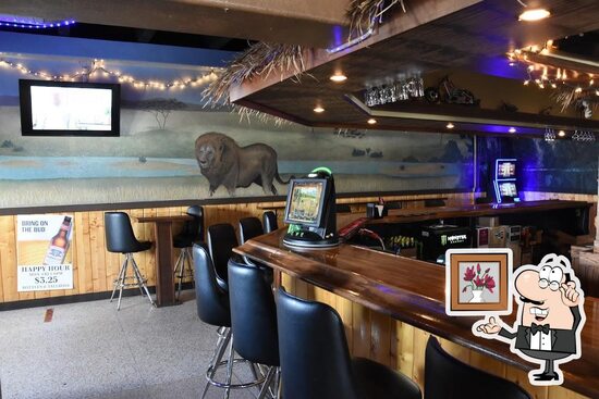 Chappy's Safari Lounge, Cedar Rapids - Restaurant menu, prices and reviews