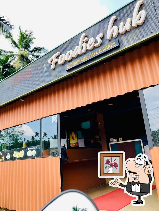 Foodies Hub, Valiacode - Restaurant menu, prices and reviews