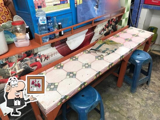 Mega Cafe, Senduro - Restaurant reviews