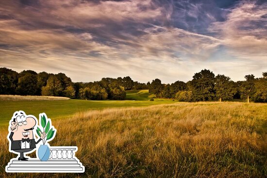 Hever Castle Golf Club in Hever - Restaurant reviews