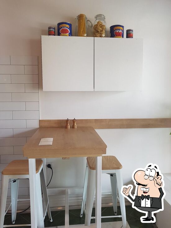 Tamani Pizza, Caulfield South - Restaurant menu, prices and reviews