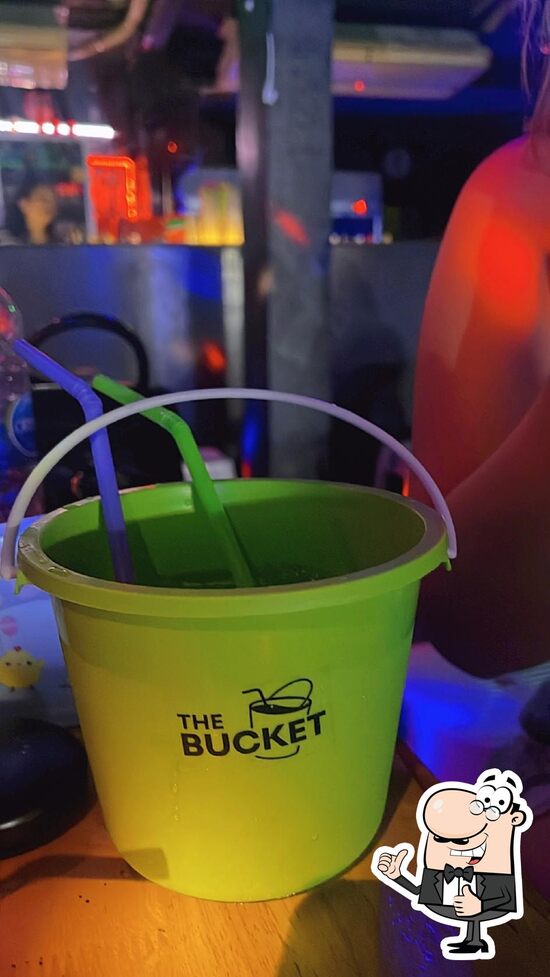 THE BUCKET, Bangkok, Sam Yot - Restaurant menu, prices and reviews