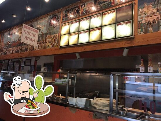 El Faro, 2399 Folsom St in San Francisco - Restaurant menu and reviews
