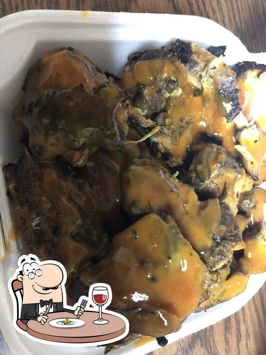 Big C's Chopped BBQ in Saint Petersburg - Restaurant menu and reviews