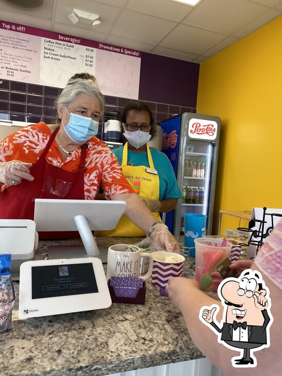 Jake's Ice Cream, Lincolnia - Restaurant menu, prices and reviews
