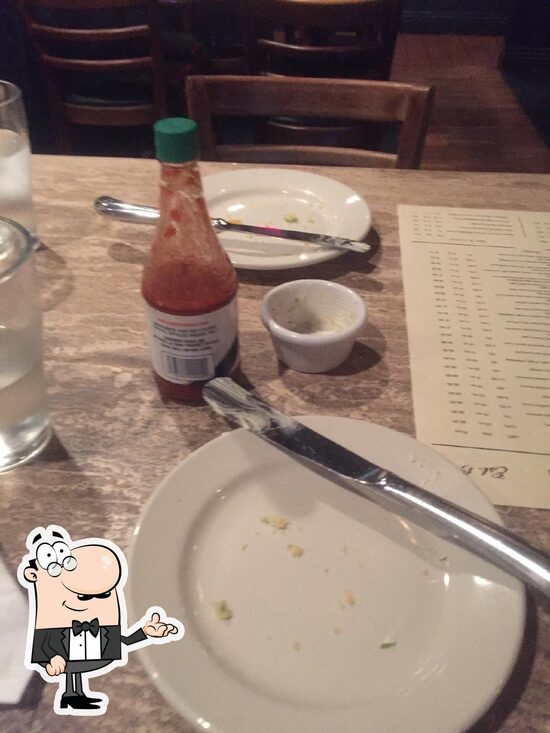 Maple Tree Inn, Chicago - Restaurant menu, prices and reviews