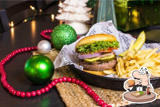 TJ Chumps, 559 S Main St in Englewood - Restaurant menu and reviews