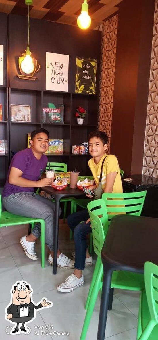 Menu at Q-Tea Milktea cafe, Pandan