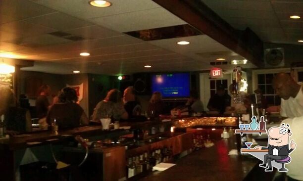 Menu at Holly Inn pub & bar, Mount Holly Springs