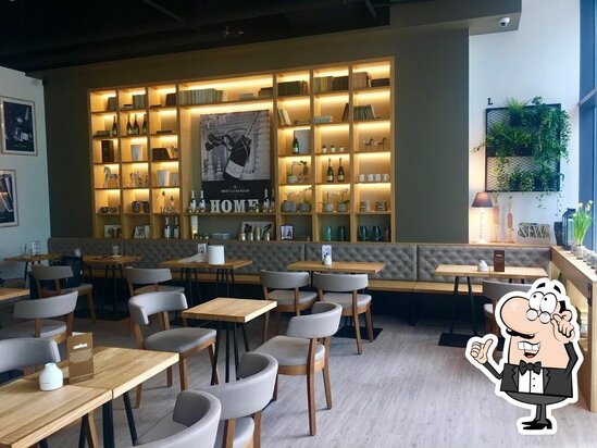 Café Level & Bar, Prague, Na Pankráci 86 - Restaurant reviews