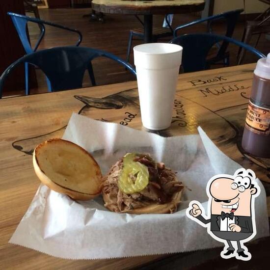 Oink Joint Zebulon in Zebulon - Restaurant menu and reviews